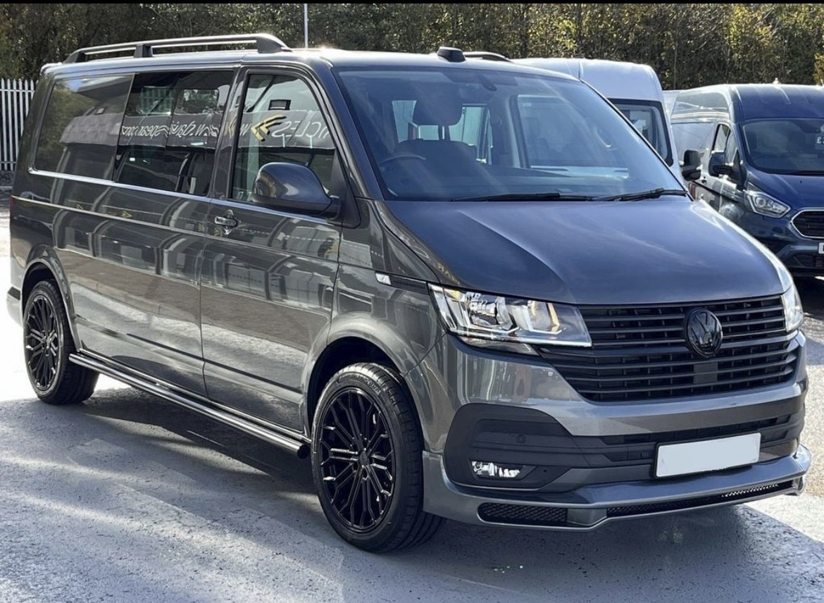 Volkswagen Transporter Kombi Q Sport - Quadrant Vehicles | Van Sales UK