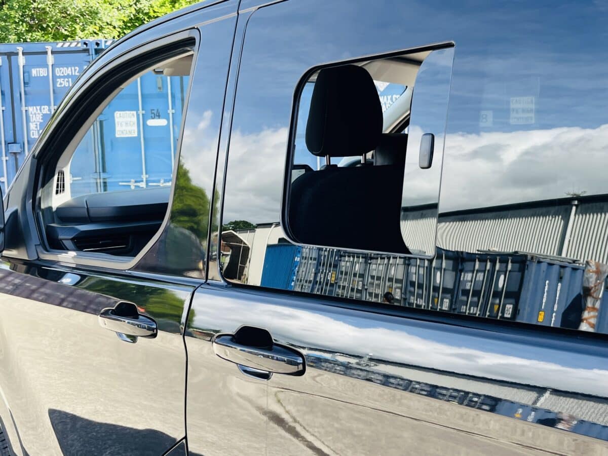 New Transit Custom Crew Cab | Quadrant Vehicles