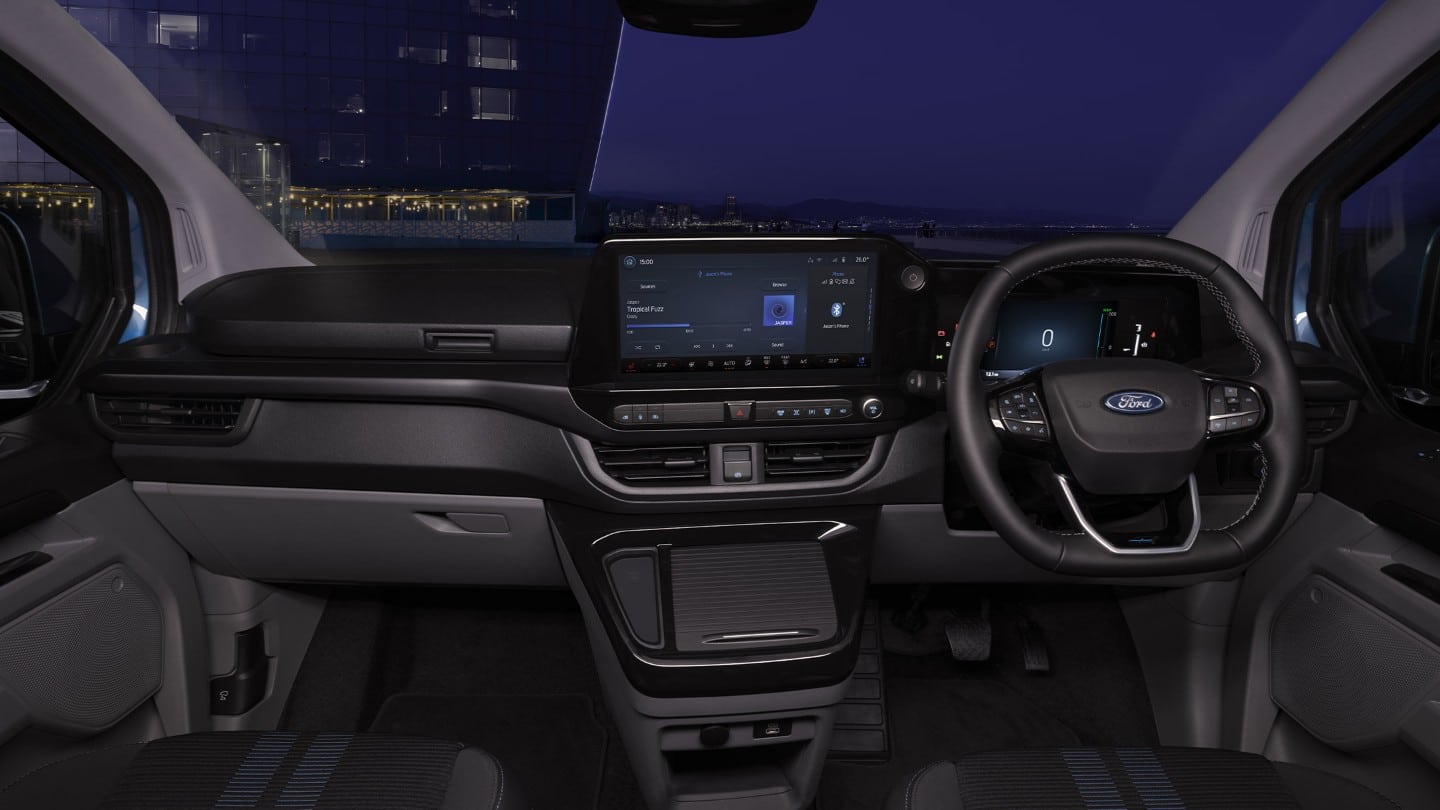 Ford Transit Custom Electric | Quadrant Vehicles