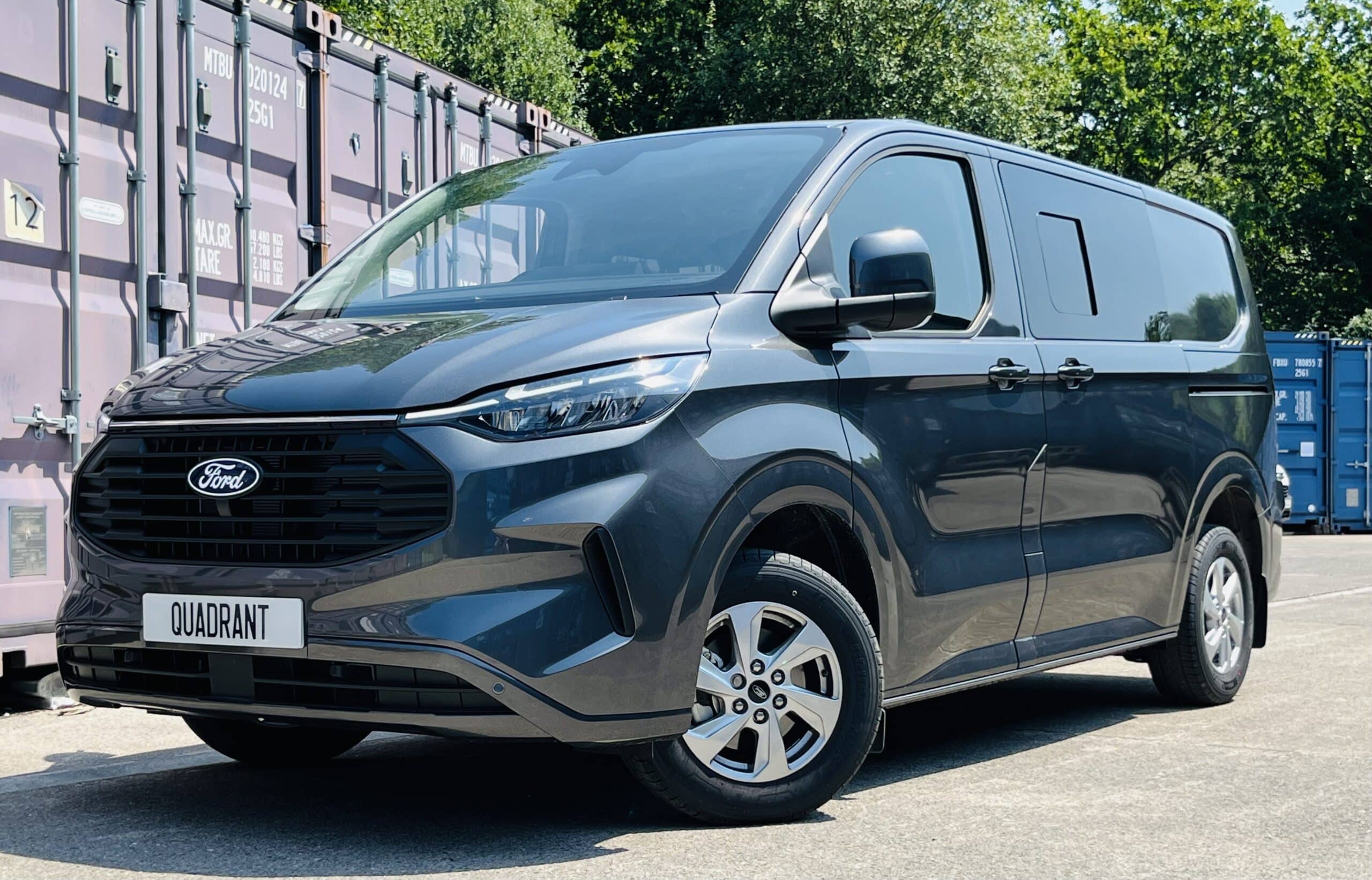 Ford Transit Custom Crew Cab - UK Van Sales | Quadrant Vehicles