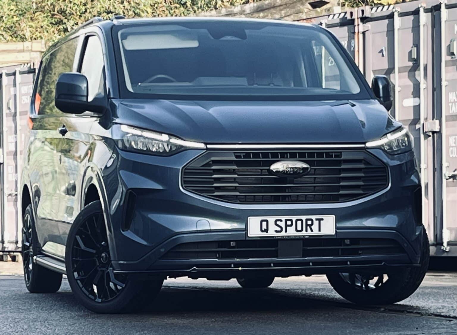 Ford Transit Custom Panel - UK Van Sales | Quadrant Vehicles